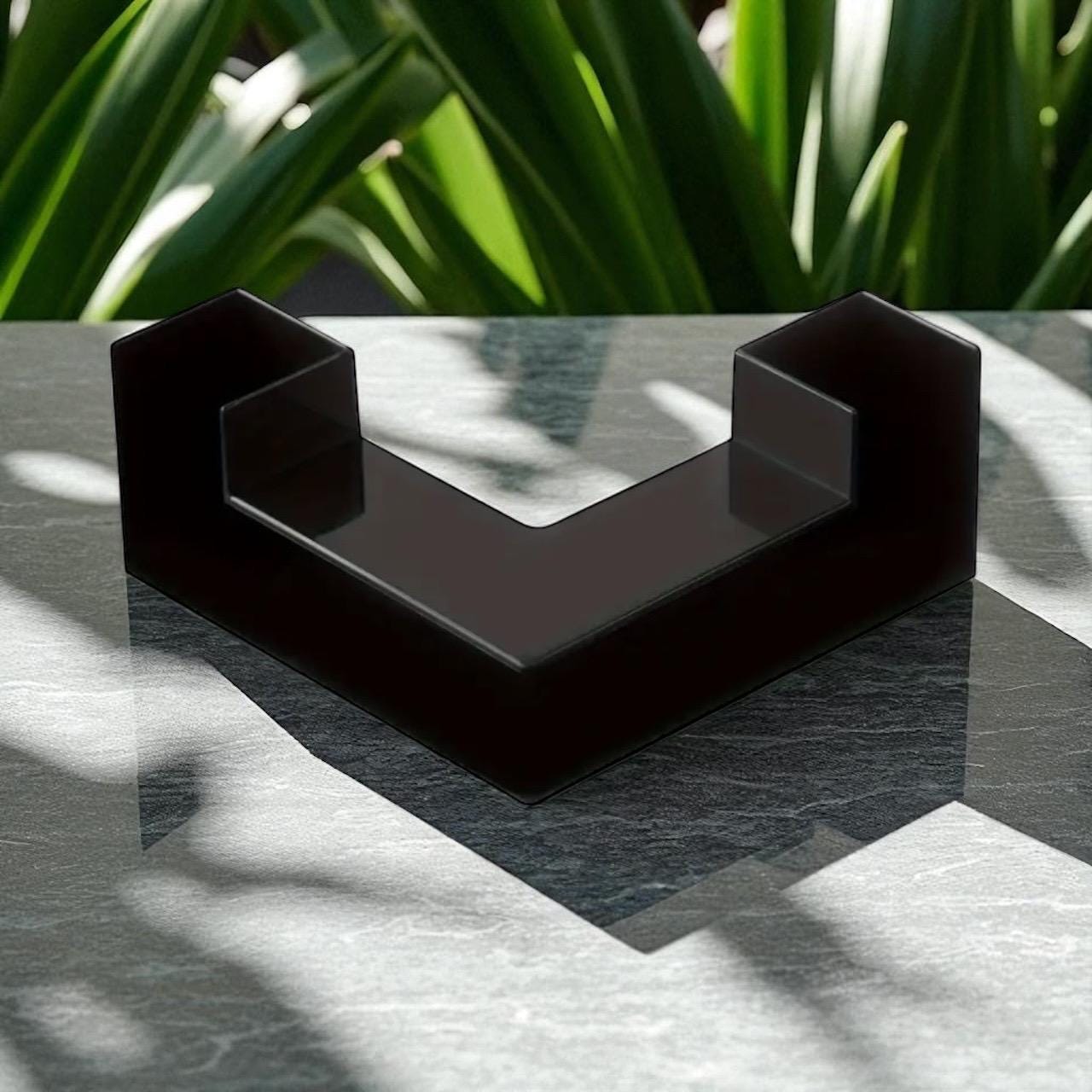 Aquarium Cave Hide - 360 viewing - Triangular Cave Design - Dual enter ...